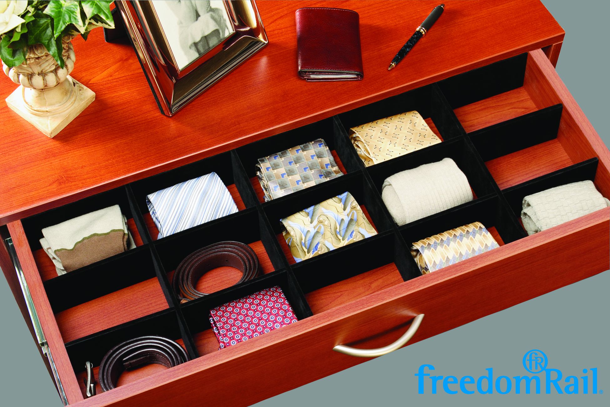 22 Ridiculously Smart Organizing Styles for Your Office | 101 Days of ...